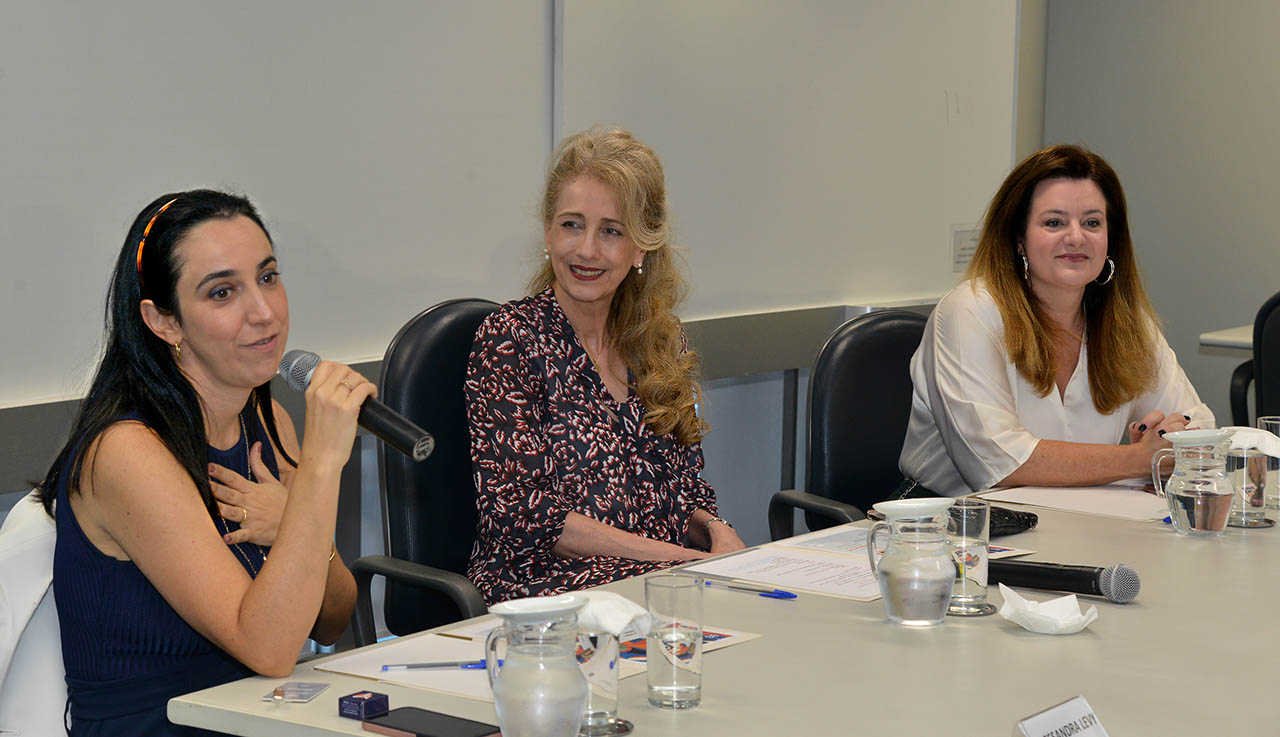 Palestra na Emag aborda personalidades femininas