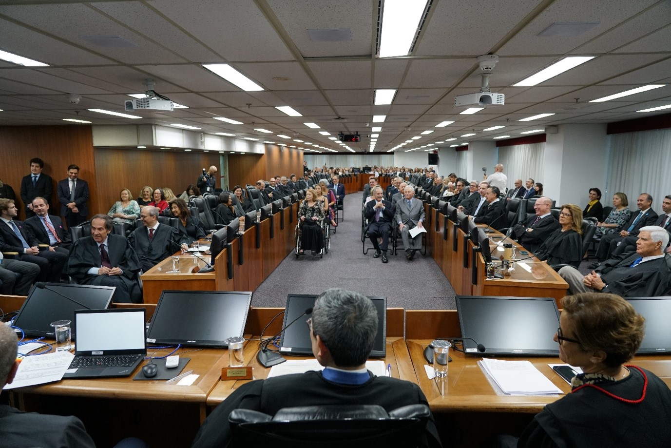TRF3 realiza Sessão Plenária Extraordinária em homenagem aos primeiros ...